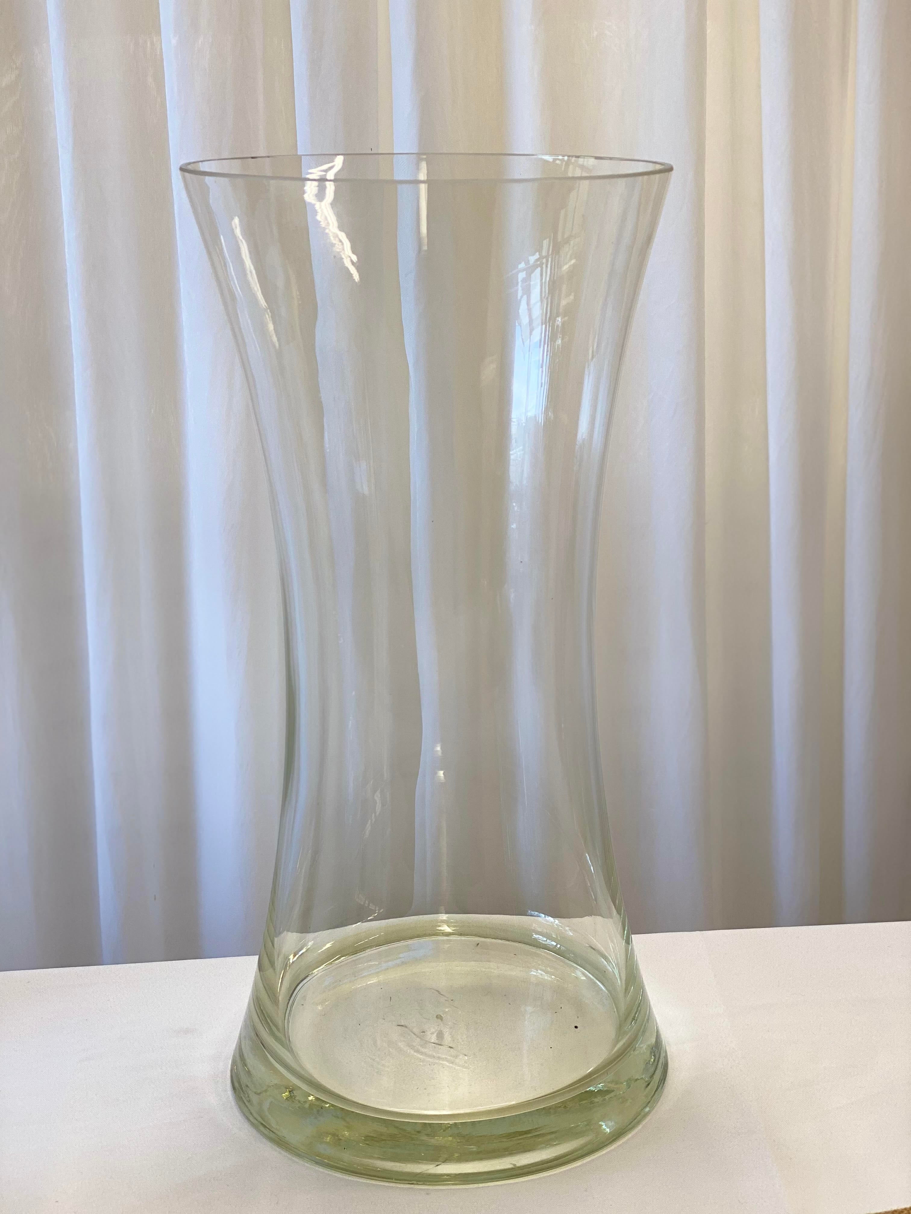 Large Glass Vase – Covers Event Hire